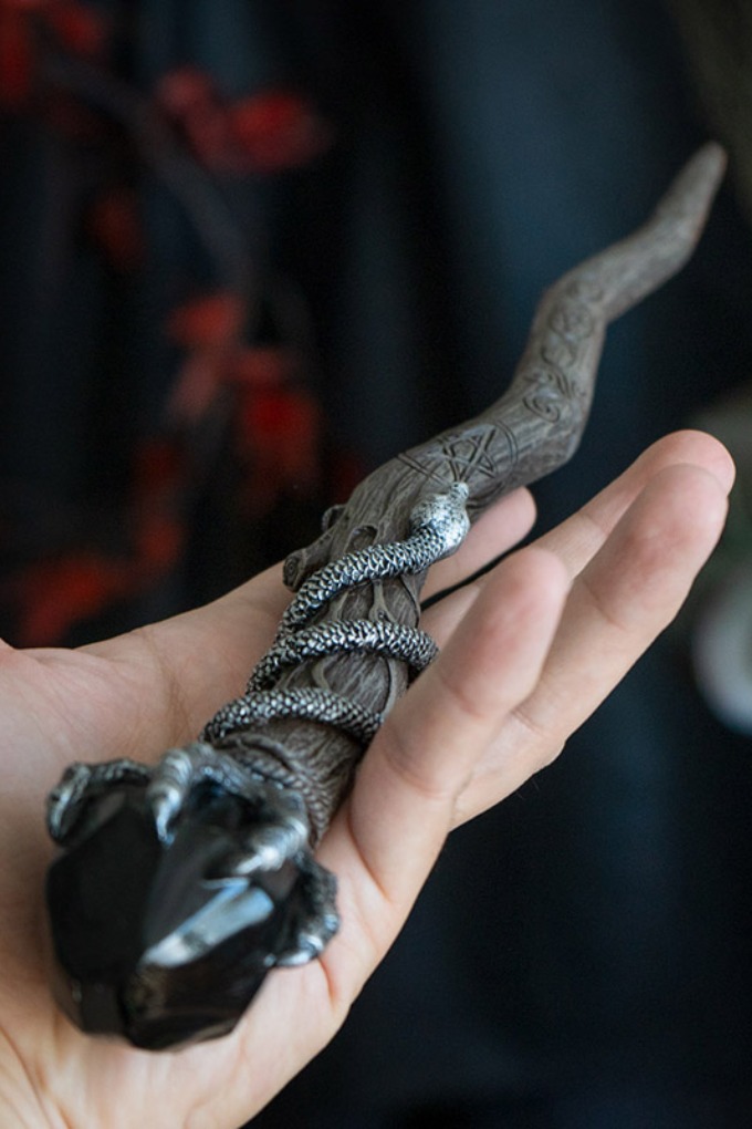 Pacific — Black Magic Wang – CAPTHEUNI